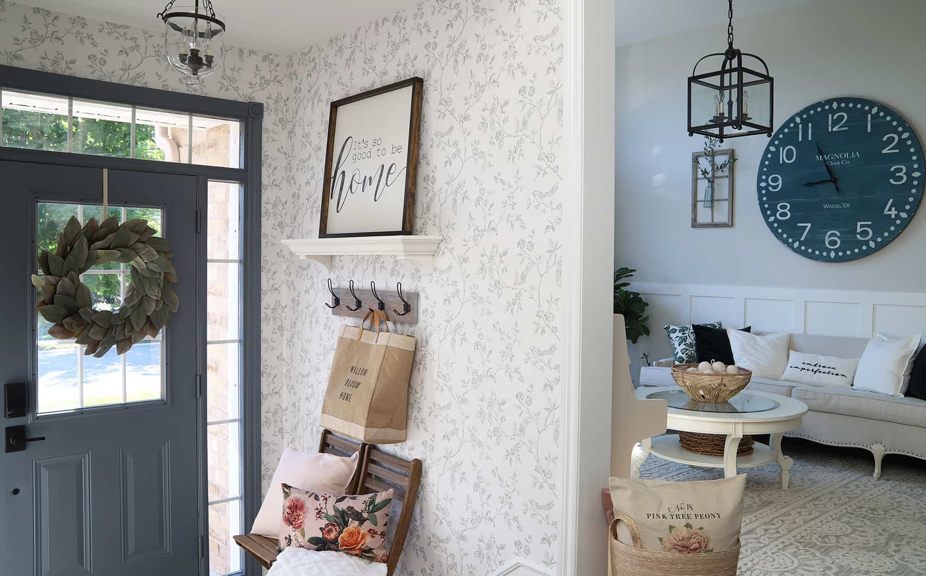 Entryway Wallpaper Ideas For A Welcoming Feeling - Making Joy and ...