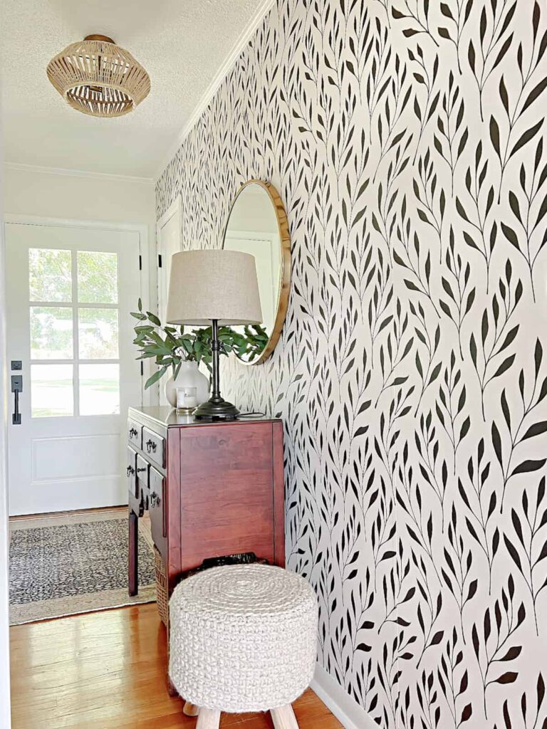 Entryway Wallpaper Ideas For A Welcoming Feeling - Making Joy and ...