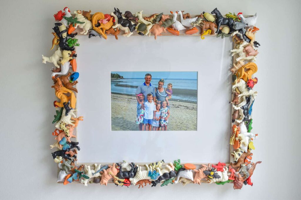 40+ Cute Photo Frame Craft Ideas - Making Joy and Pretty Things